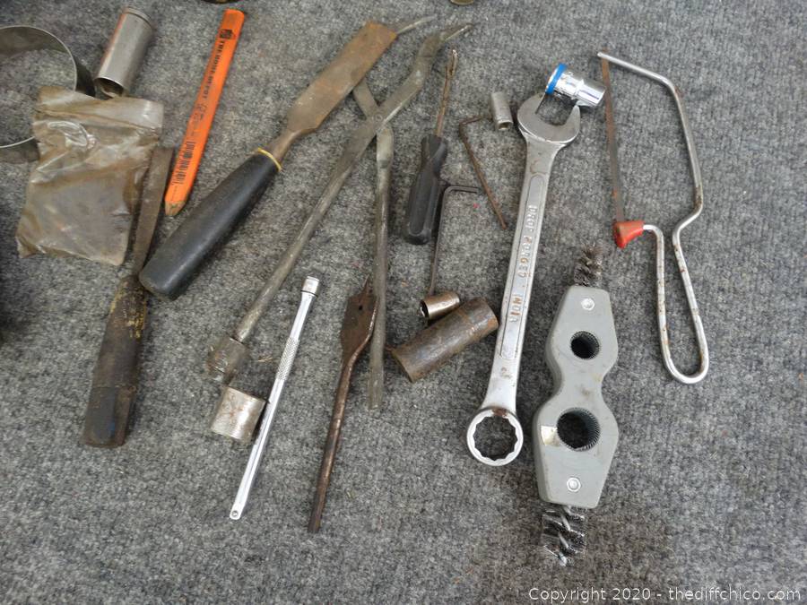 The Difference - Auction: Storage Treasure Auction House (CLICK HERE TO ...