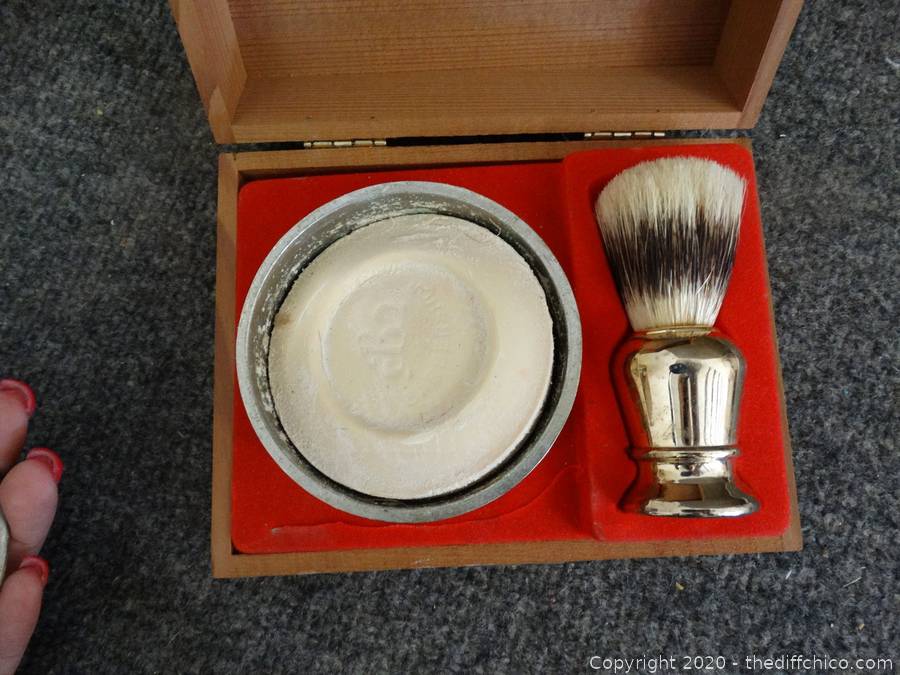 The Difference - Auction: Storage Treasure Auction House (CLICK HERE TO ...