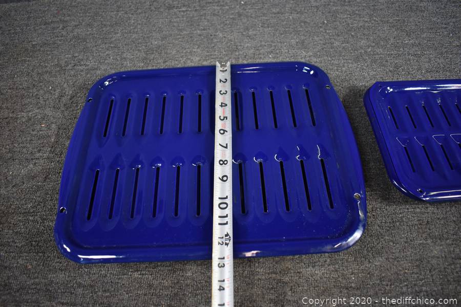 The Difference - Auction: Jan 2021 Chico Furniture, Art, Glassware and ...