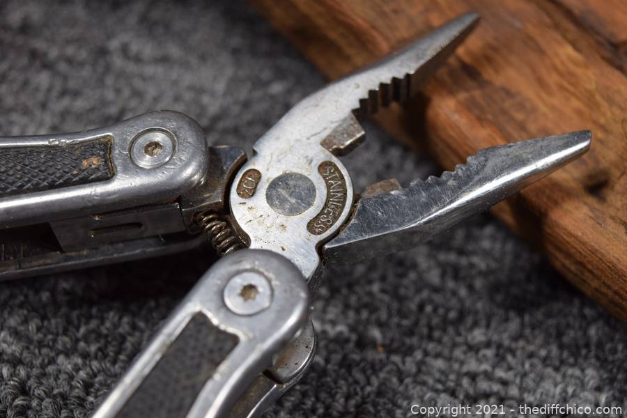 The Difference - Auction: March 2021 Knives, Swords, Collectibles and ...