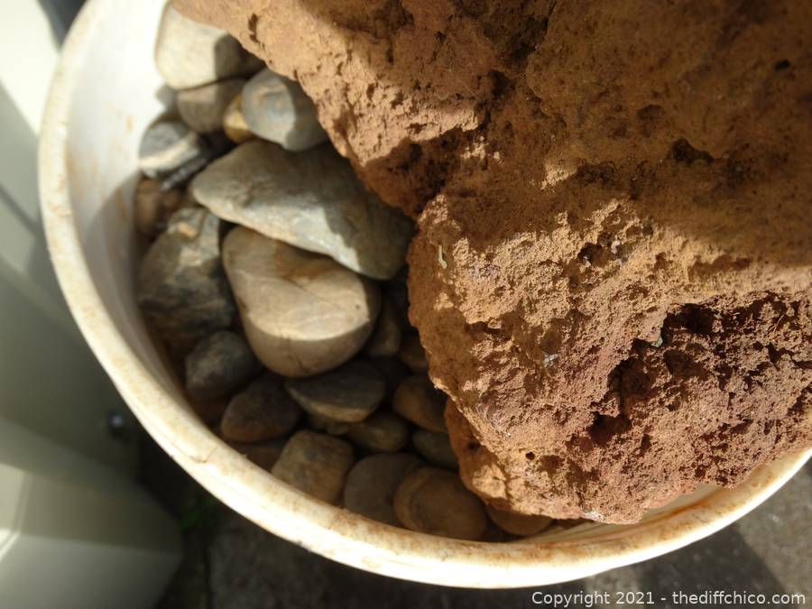 The Difference - Auction: Storage Treasure Auction House (CLICK HERE TO ...