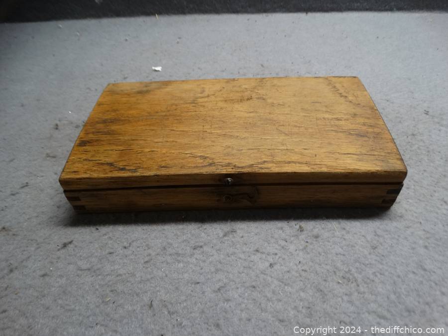 The Difference - Auction: Storage Treasure Auction House (CLICK HERE TO ...